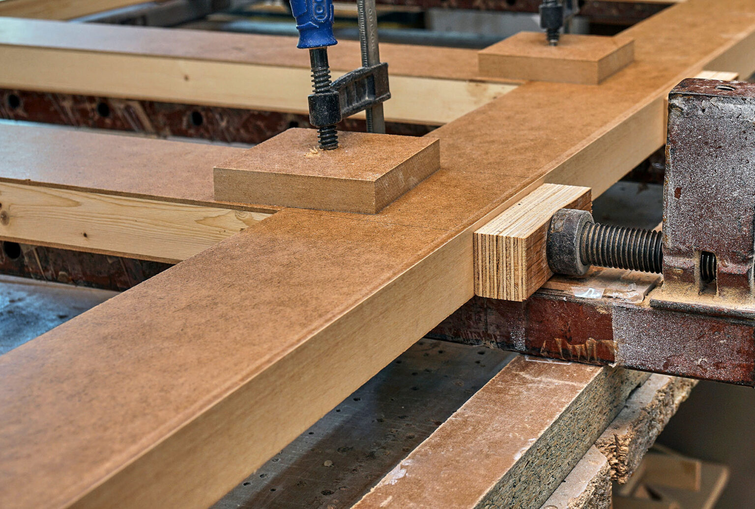 Panelne plošče so vsestransko uporabne in zanesljive